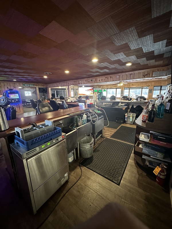 Gas Lite Bar & Grill - W8945 US 10, Ellsworth, WI, 54011