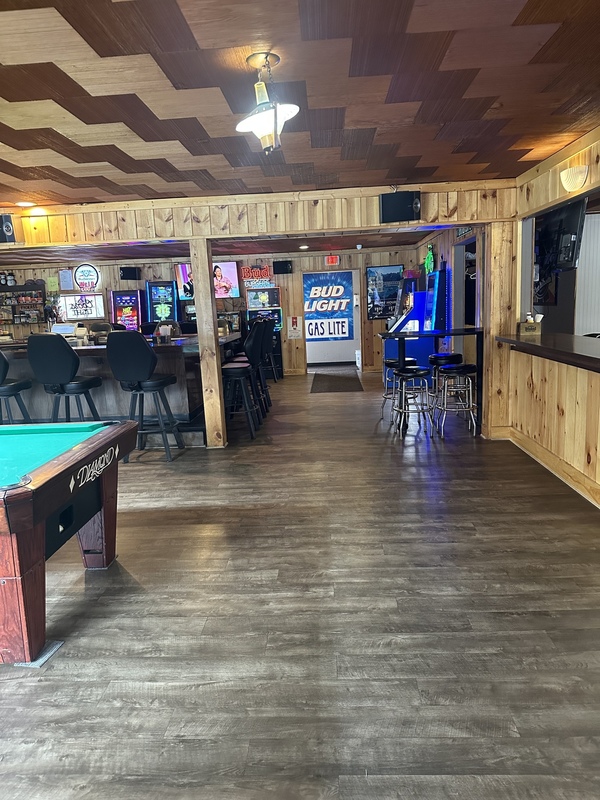 Gas Lite Bar & Grill - W8945 US 10, Ellsworth, WI, 54011