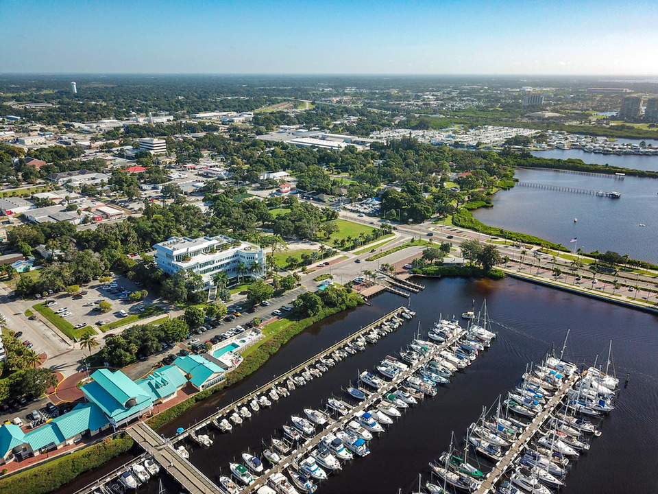 Prime Riverfront Mixed-Use Development Site - 834 Riverside Drive, Palmetto, FL, 34221
