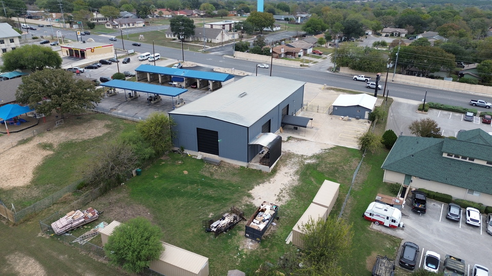 3,981 SF Office + 6310 SF Warehouse (6 units) + ~19,000 SF Fenced Yard ...