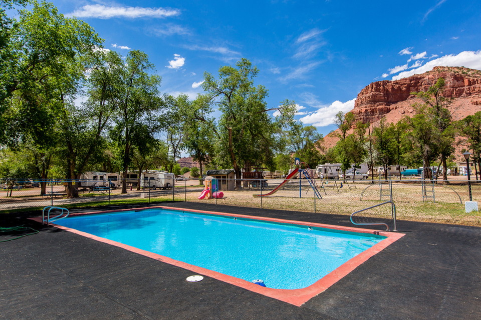 Crazy Horse Estate Rv Park - www.inf-inet.com